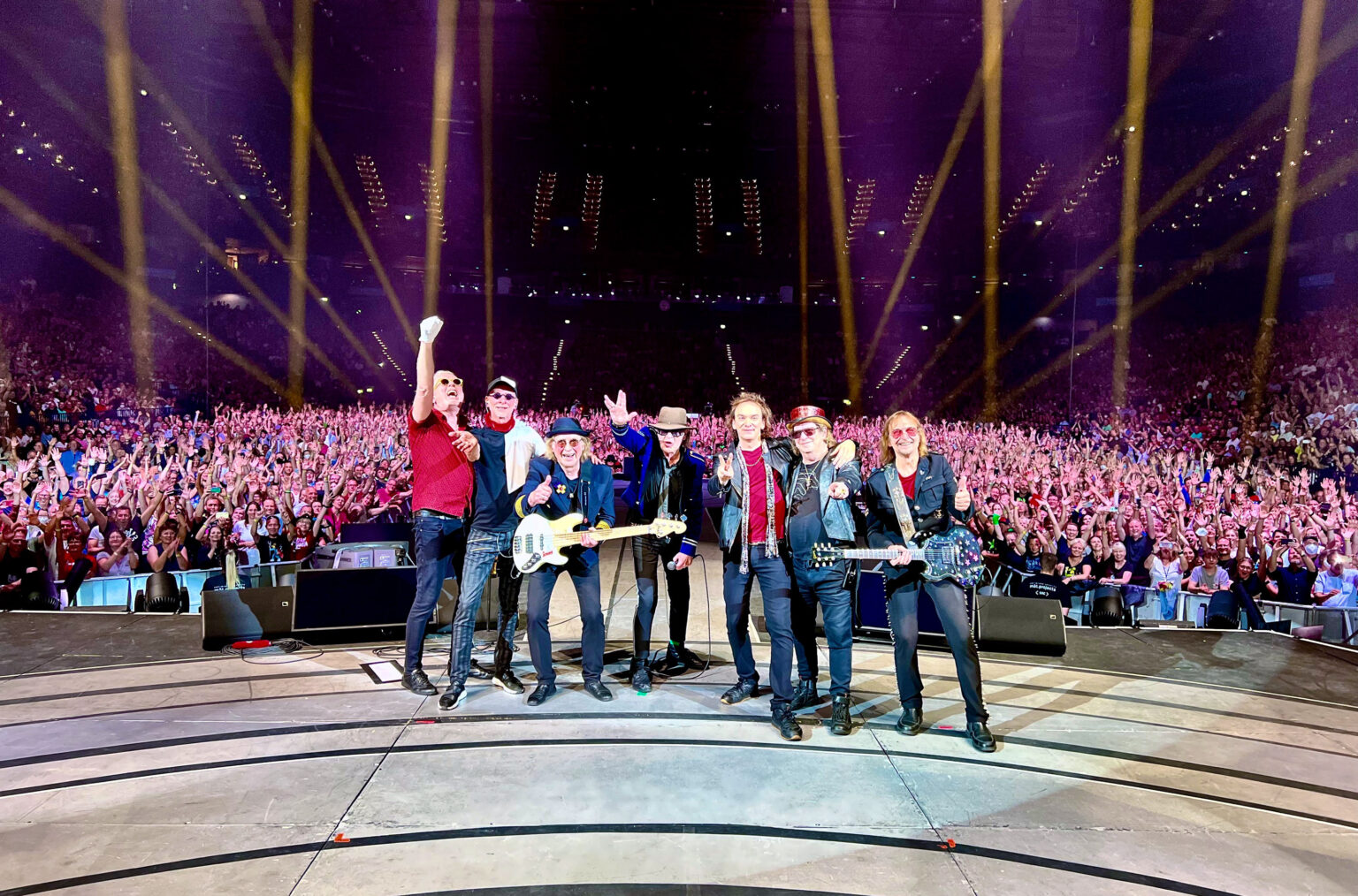 Apache 207: Songs, Alben und Erfolge des Rappers » TONSPION